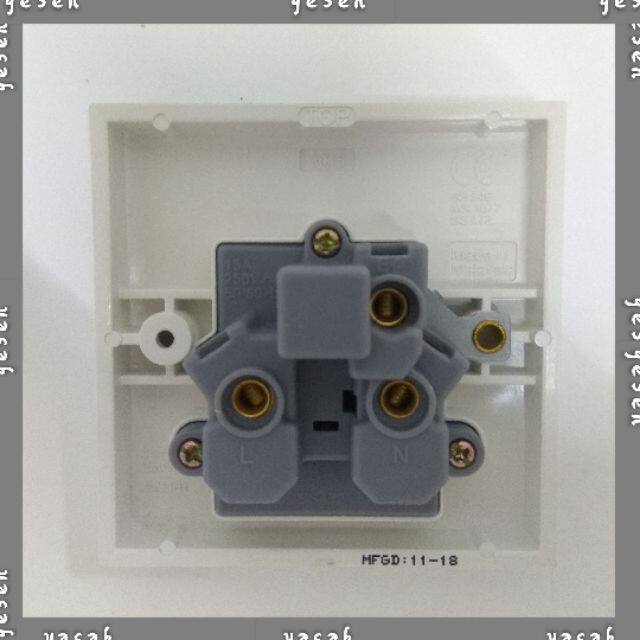 UMS 15A 1Gang Switch Socket Outlet on off switch socket